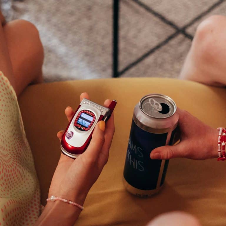 Best Flip Phones for Seniors: A Guide to Simple, Reliable Communication - Eldercare Digest